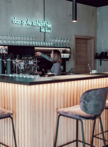 Hotel Adebar - Stadthotel in Dingolfing